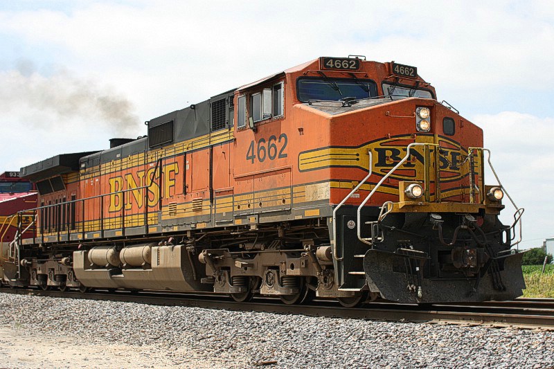 BNSF 4662